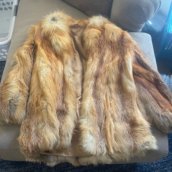 Jackets & Coats | Vintage Red Fox Fur Coat Canadian Origin Made In Hong ...